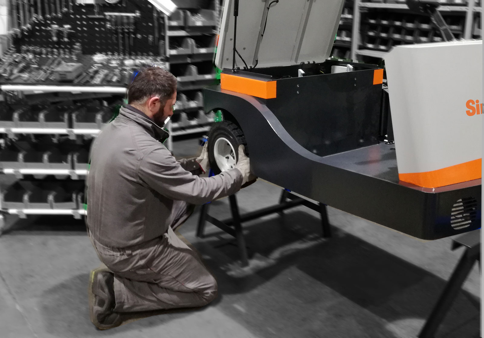 Simai – La più ampia gamma di trattori elettrici e trasportatori a ...